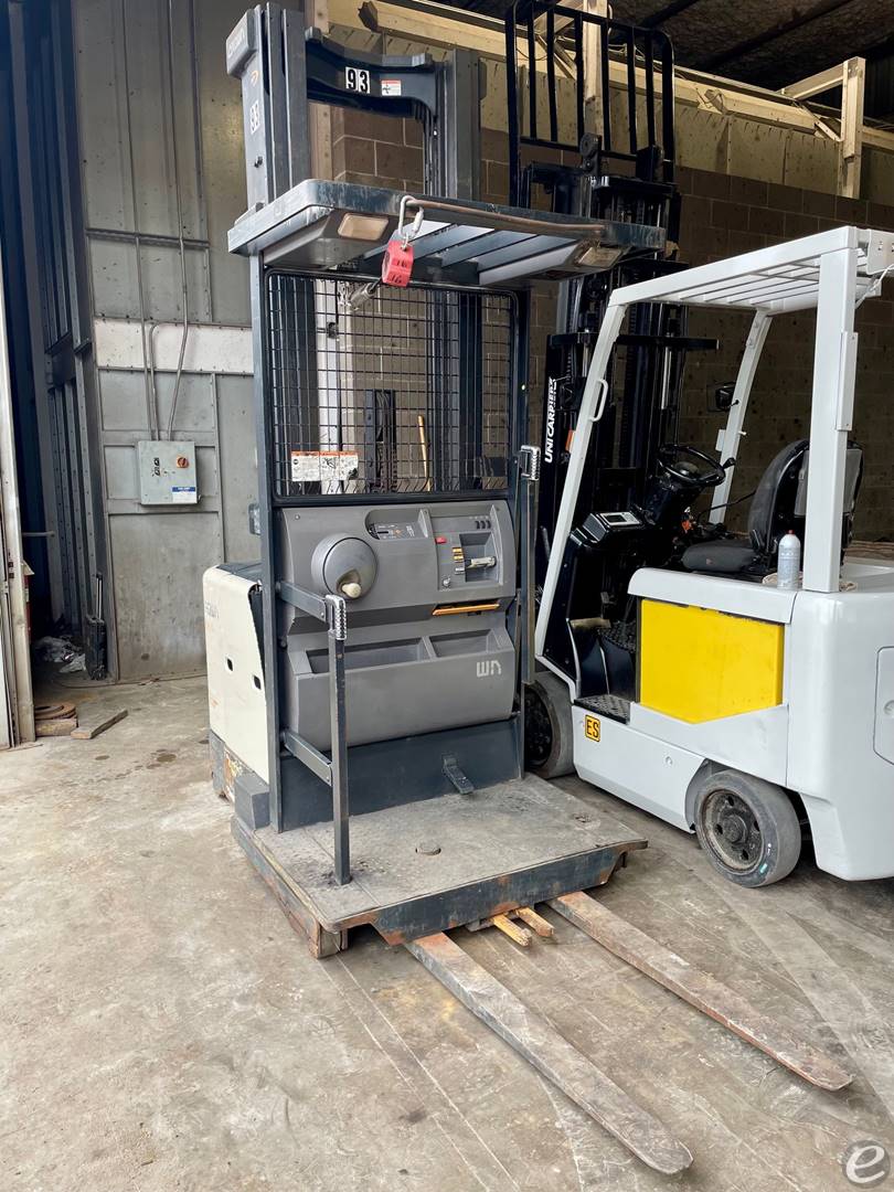 2009 Electric Crown Order Pickers SP3520-30 - 123Forklift