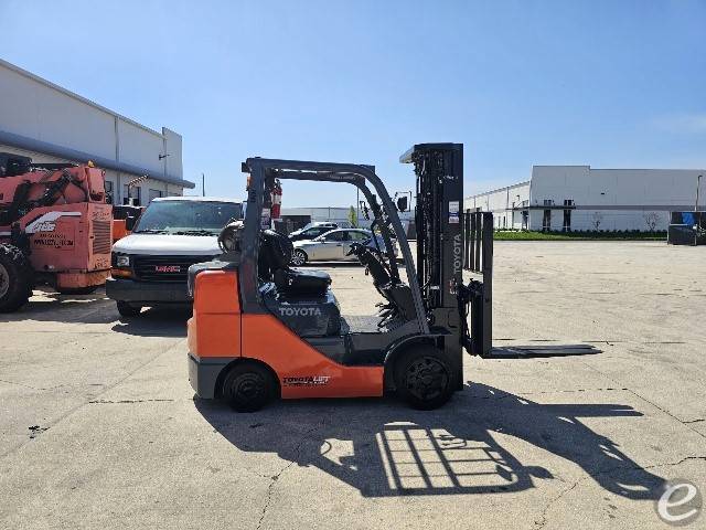 2019 LP Gas Toyota Sit Down Rider 8FGCU32 - 123Forklift