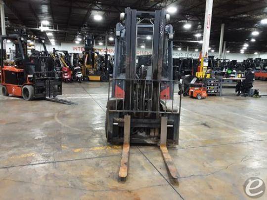 2017 LP Gas Linde H25T-600 Pneumatic Tire 4 Wheel Sit Down