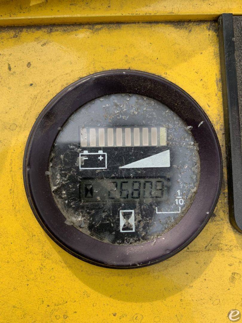 Hyster Electric Walkie Straddle Stacker Reach | Eliftruck