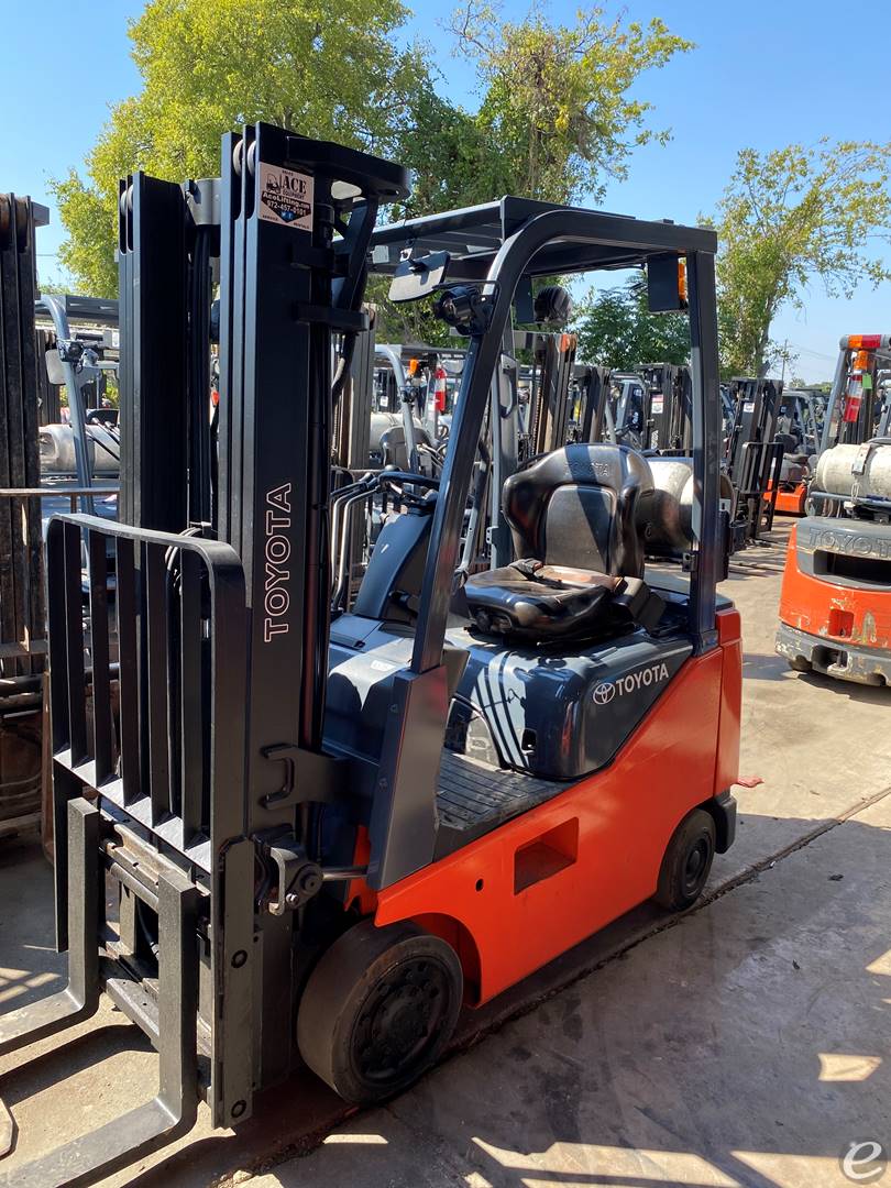 2017 LP Gas Toyota Forklifts 8FGCU15 - 123Forklift