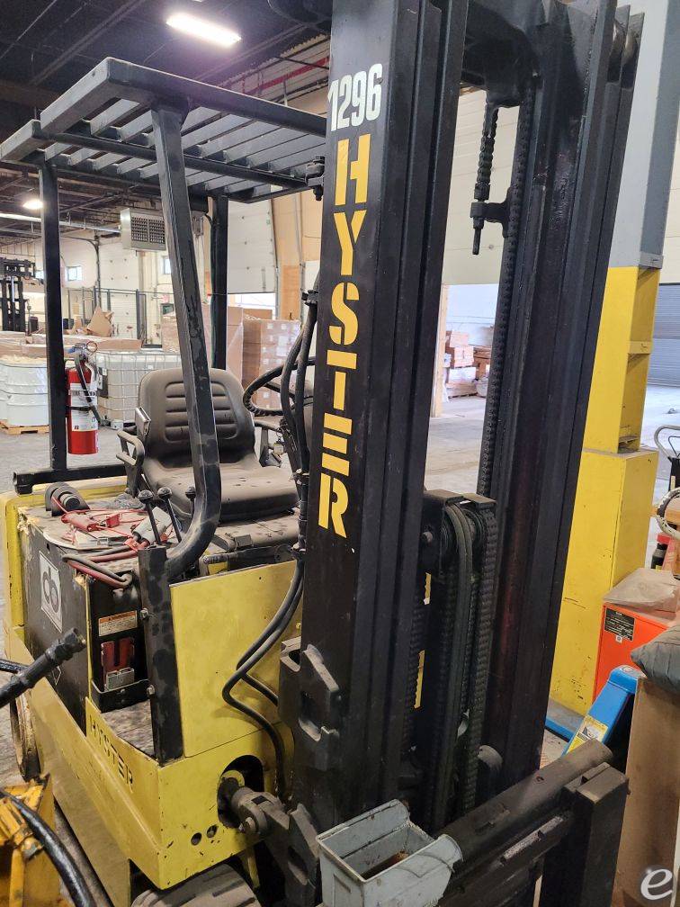 Electric Hyster E60XL-33 Electric 4 Wheel Sit Down