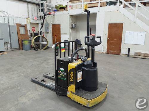 2017 Electric Yale MPE060 Electric Walkie/Rider Pallet Jack