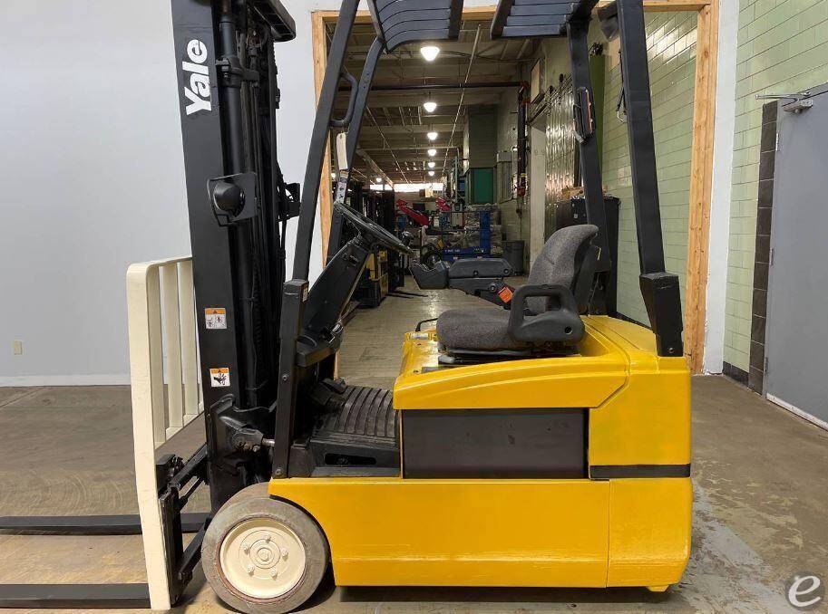 2006 Electric Yale Sit Down Rider ERP040 - 123Forklift