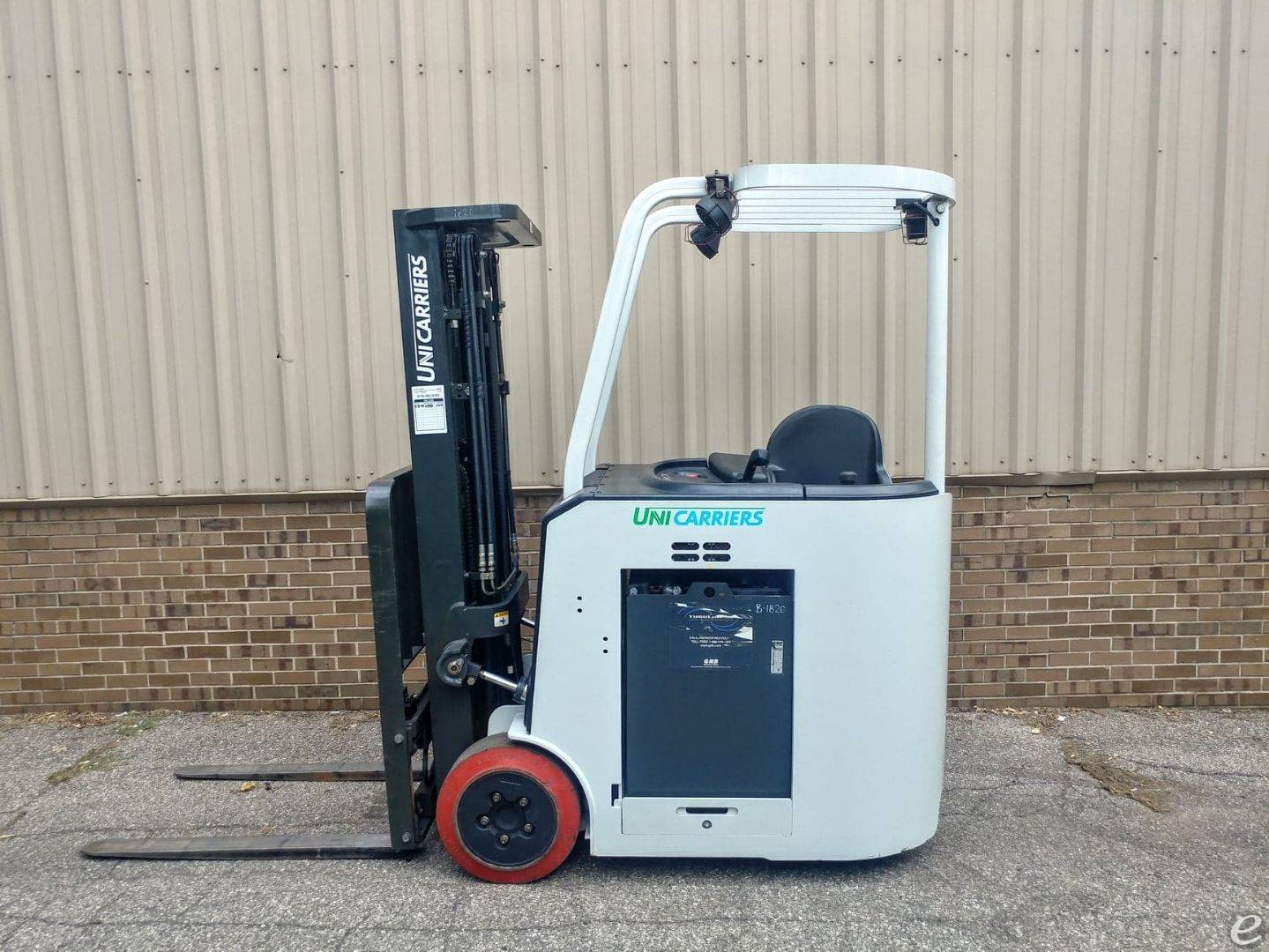 2014 Electric Unicarriers Electric Stand Up End Control (Docker ...