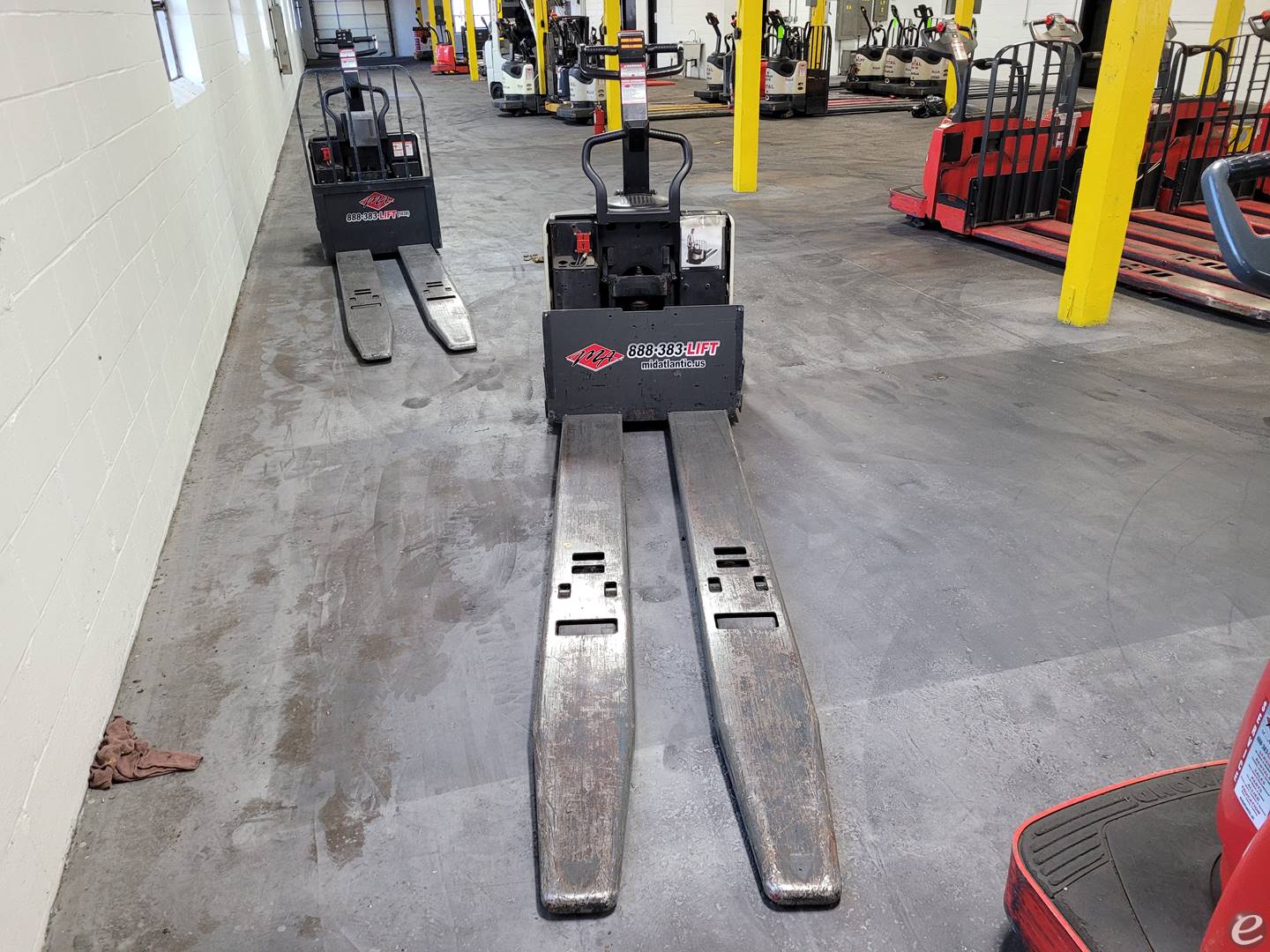 2007 Electric Capacity PE4000-60 Electric Walkie/Rider Pallet Jack
