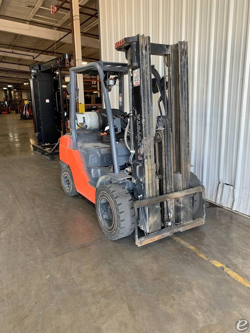 2018 LP Gas Toyota Forklifts 8FGU32 - 123Forklift