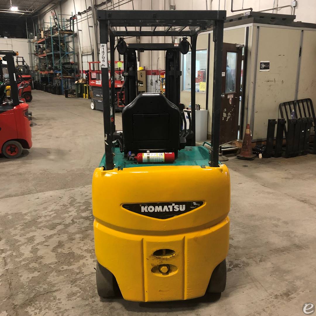 2013 Electric Komatsu Sit Down Rider FB30SHU 6 - 123Forklift