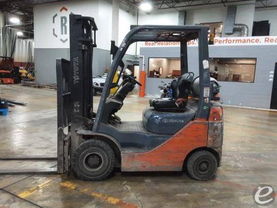 2019 LP Gas Toyota 8FGU18 Pneumatic Tire 4 Wheel Sit Down