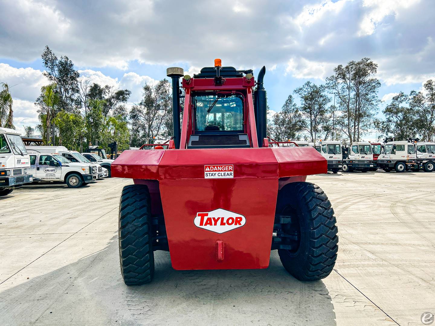 2005 Diesel Taylor Pneumatic Tire 4 Wheel Sit Down | Eliftruck