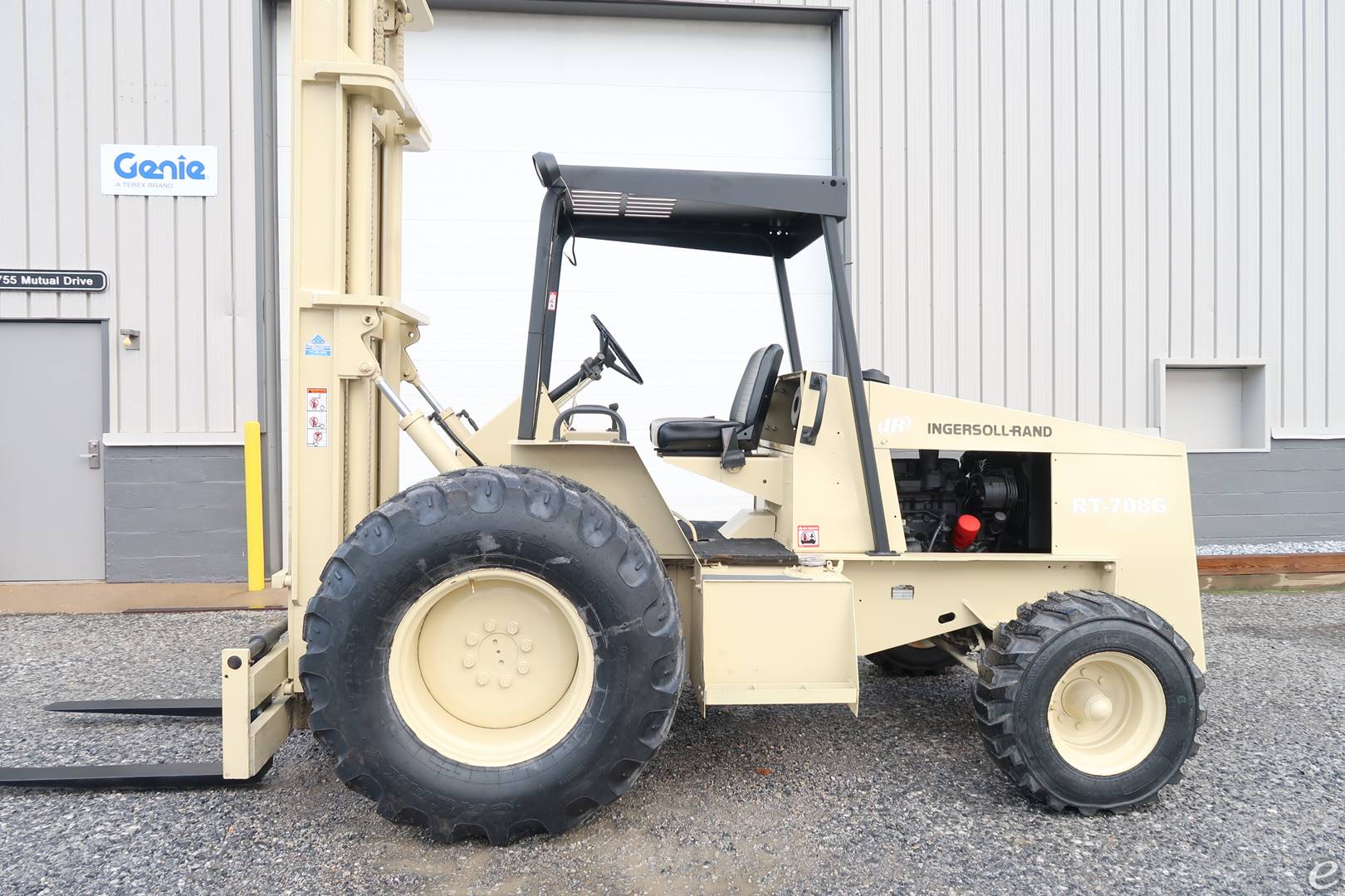 1998 Diesel Ingersoll Rand Rough Terrain (Vertical Mast) | Eliftruck