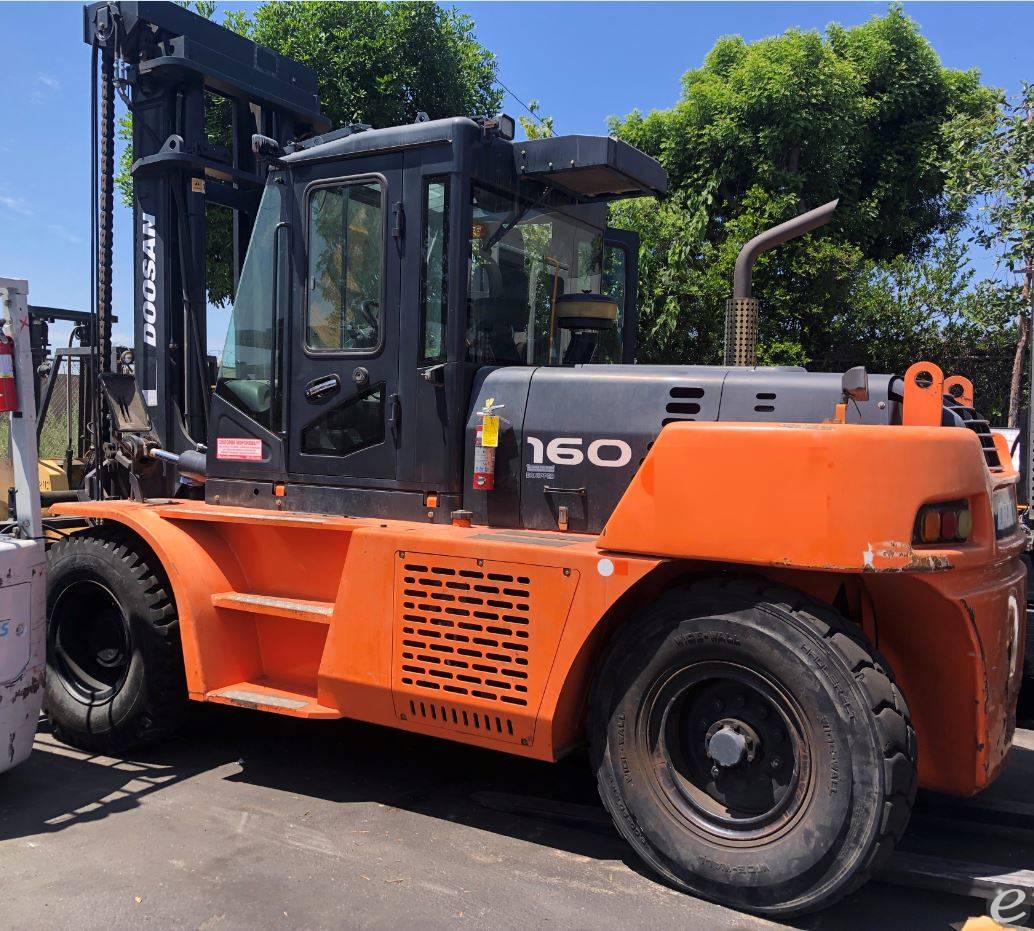 2014 Diesel Doosan D160S-5 Pneumatic Tire 4 Wheel Sit Down
