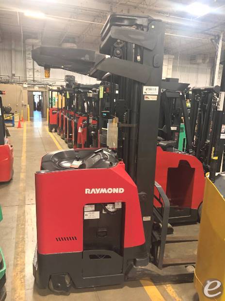 2007 Electric Raymond Reach Trucks 740 R35TT - 123Forklift