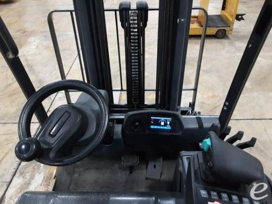 2018 Electric Cat 2ET4000 Electric 3 Wheel Sit Down