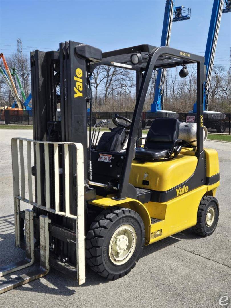 2018 LP Gas Yale Sit Down Rider GLP050MX - 123Forklift