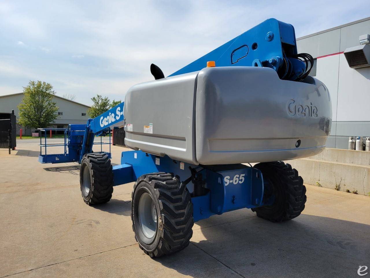2011 Diesel Genie S65 Articulated Boom