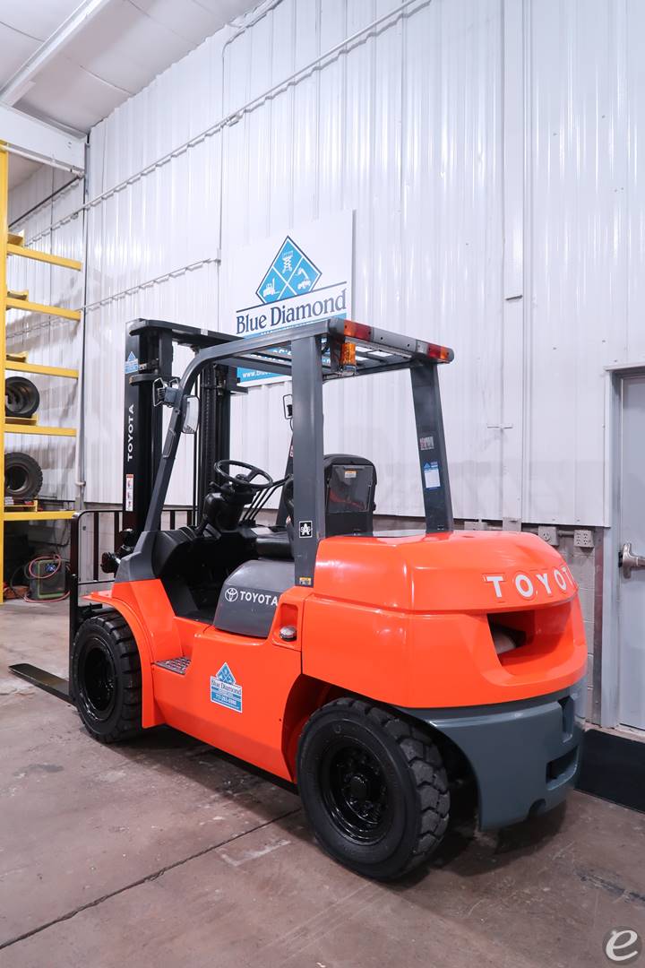 2008 Diesel Toyota Sit Down Rider 7FDU35 - 123Forklift