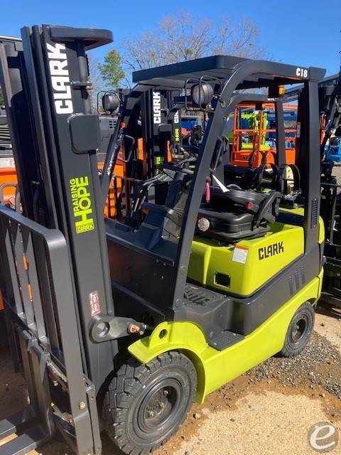 2023 LP Gas Clark Pneumatic Tire 4 Wheel Sit Down | Eliftruck