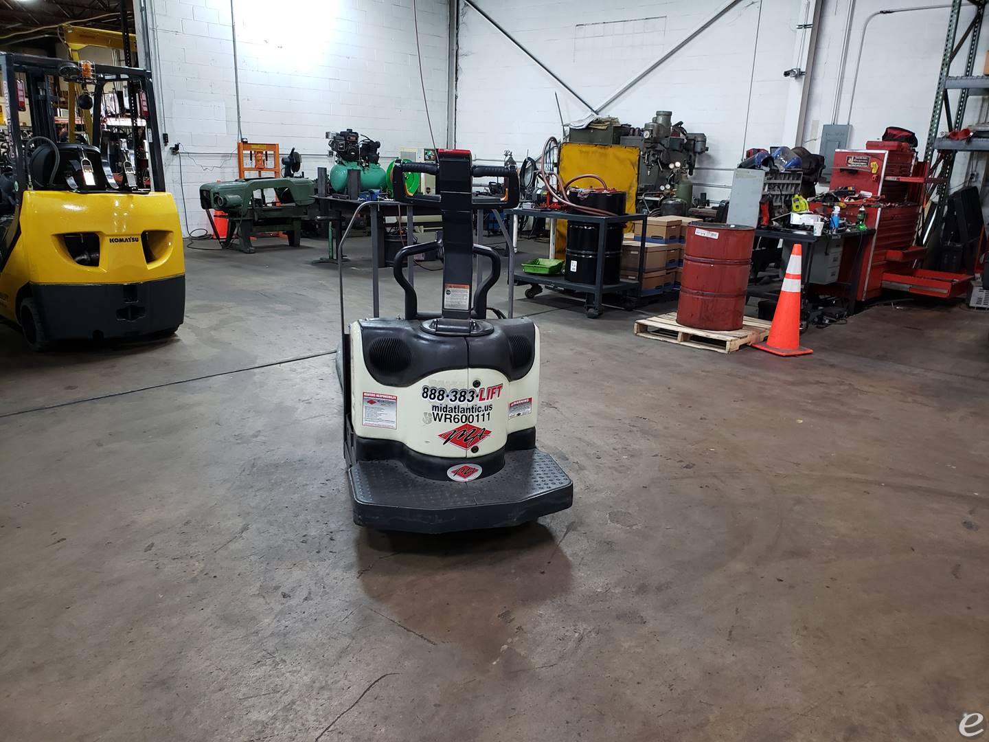 2004 Electric Crown Electric Walkie/Rider Pallet Jack | Eliftruck