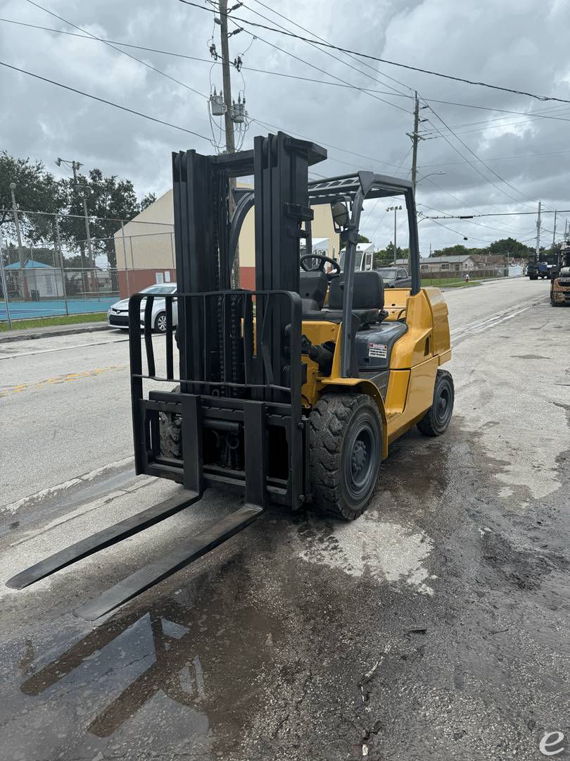 2017 Diesel Cat Pneumatic Tire 4 Wheel Sit Down | Eliftruck