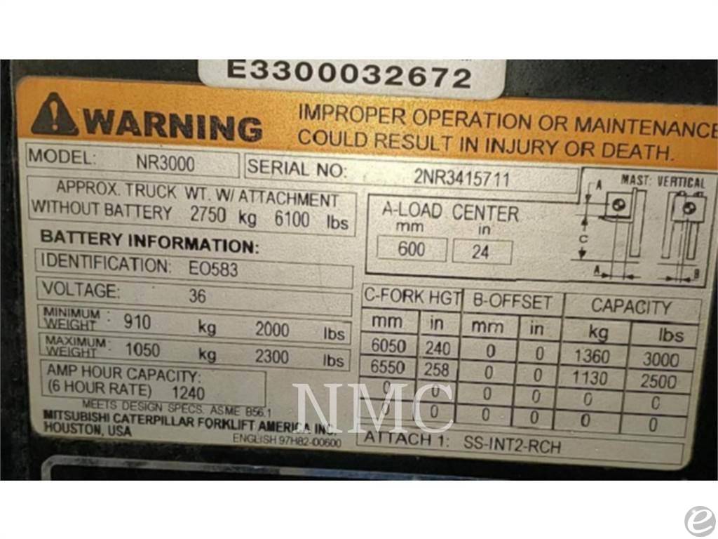 Cat NR3000_MC Electric Narrow Aisle Single Reach