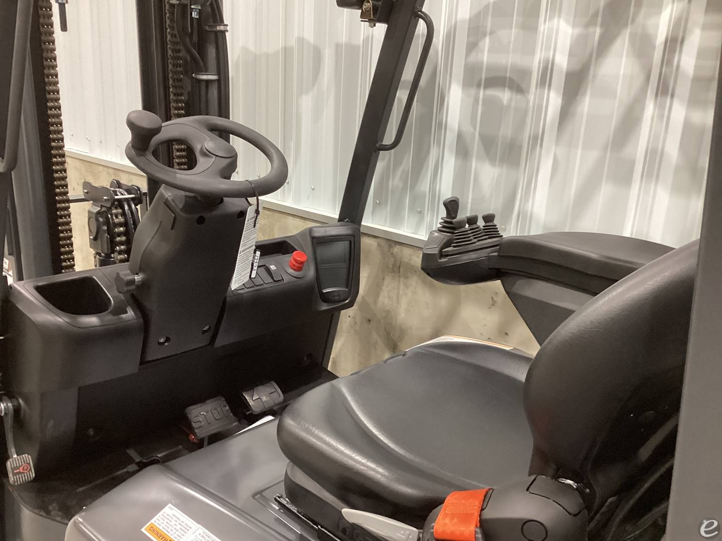 2023 Electric Linde Electric 4 Wheel Sit Down | Eliftruck