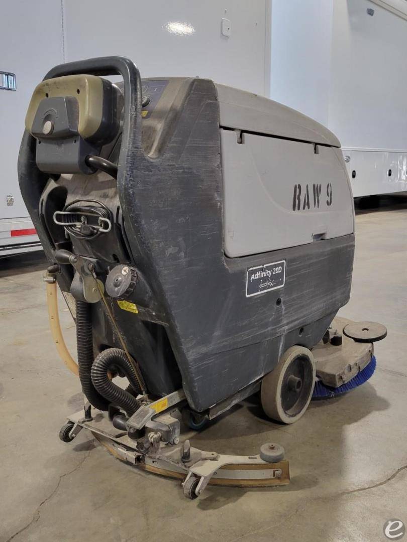 Electric Advance Walk Behind Scrubber | Eliftruck