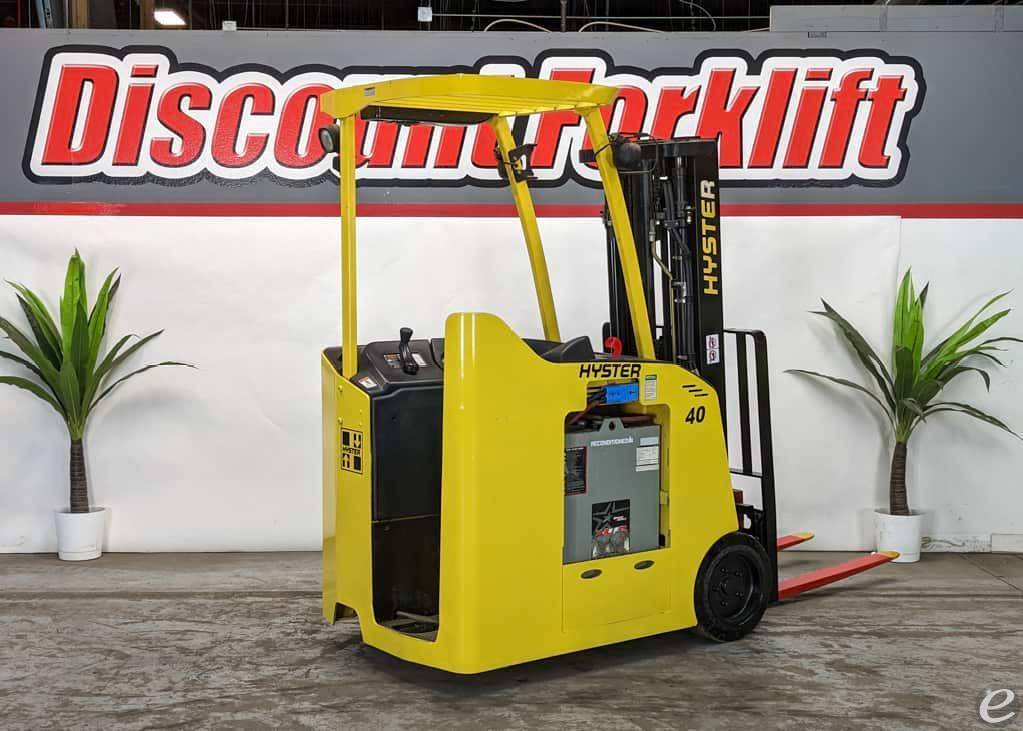 2014 Electric Hyster E40HSD Electric Walkie Counterbalanced Stacker