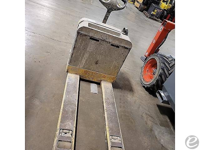 2013 Electric Hyster Sit Down Rider W40Z - 123Forklift