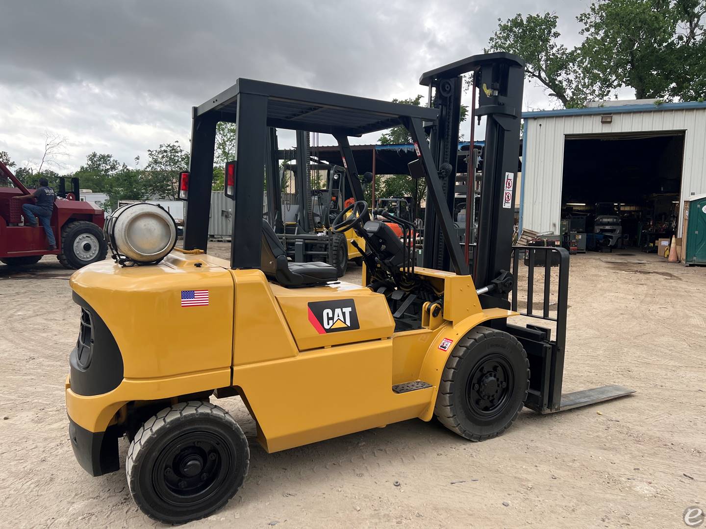 2008 LP Gas Cat GP40K Pneumatic Tire 4 Wheel Sit Down