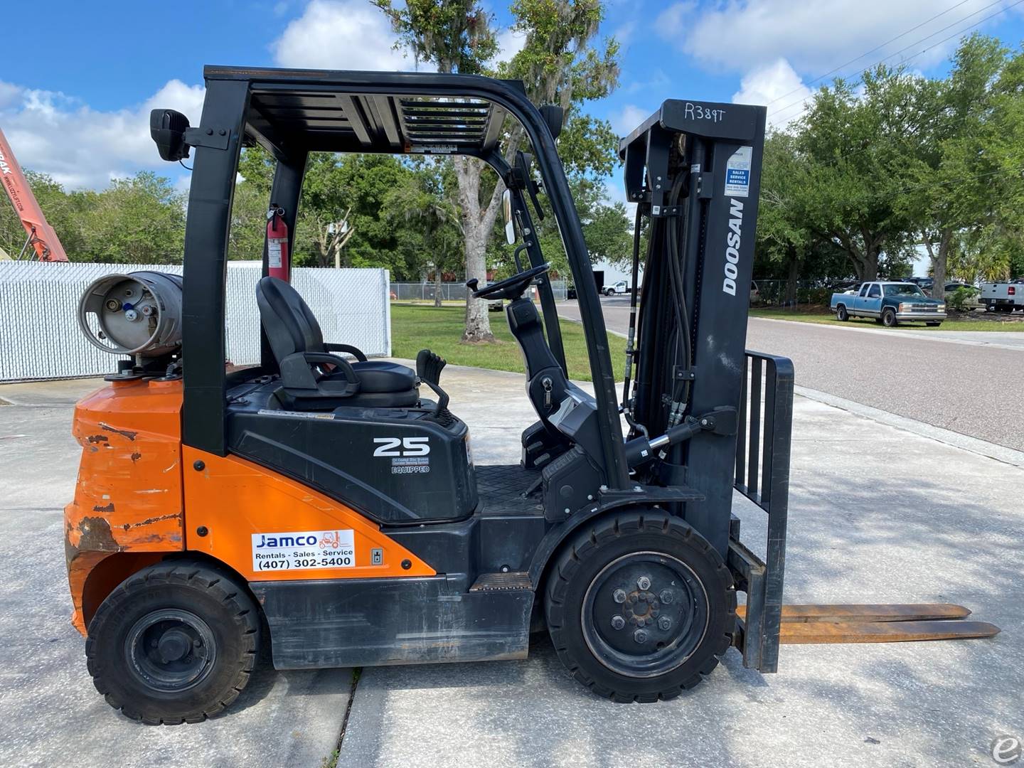 123Forklift - Listings