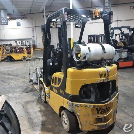 2020 LP Gas Yale Sit Down Rider GLC050 - 123Forklift