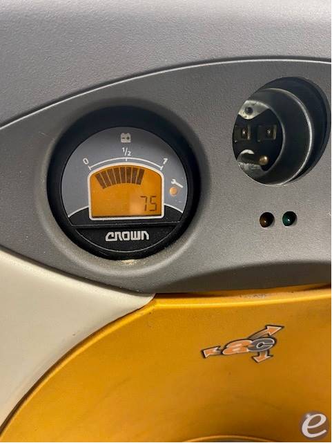 2014 Electric Crown Electric Walkie Pallet Jack | Eliftruck