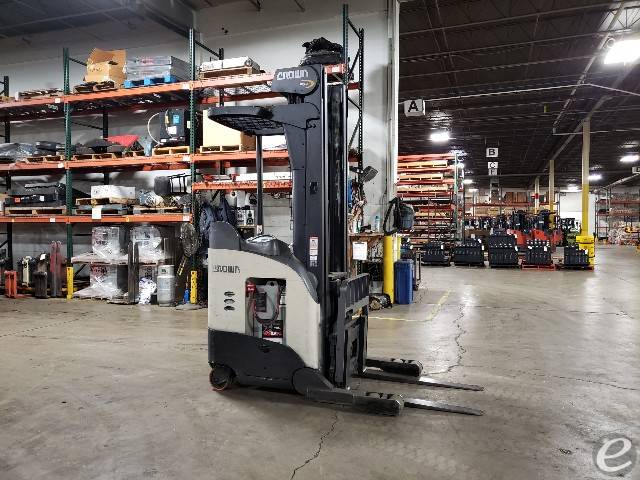 2013 Electric Crown RR5715-35 Electric Narrow Aisle Single Reach
