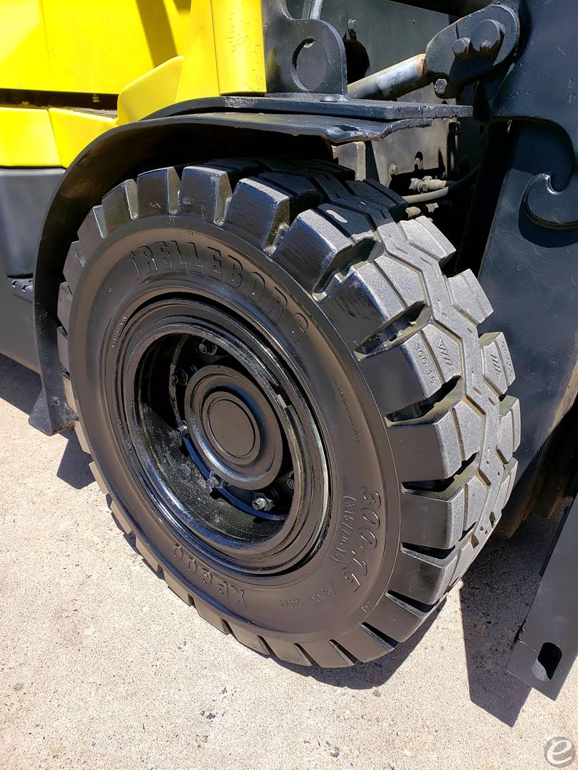 2007 LP Gas Hyster Pneumatic Tire 4 Wheel Sit Down | Eliftruck