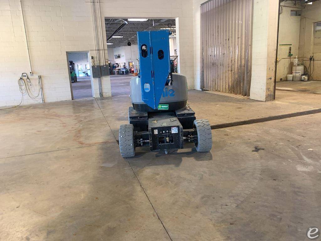 2015 Electric Genie Z33/18 Articulated Boom