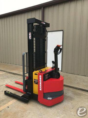 2010 Electric Raymond Electric Walkie Straddle Stacker | Eliftruck