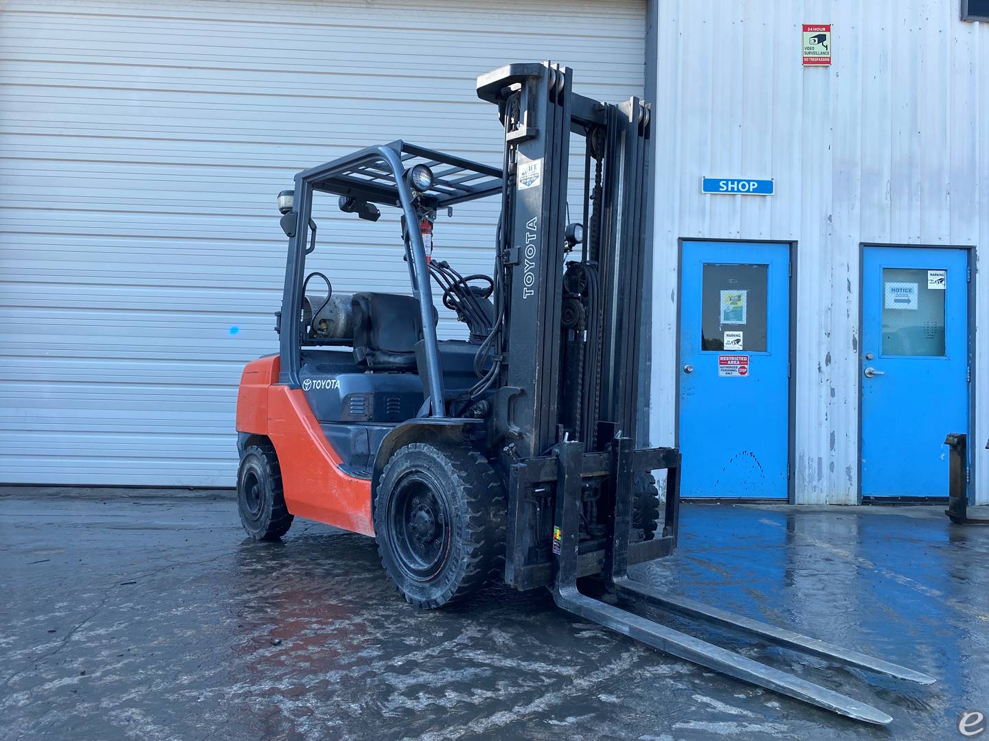 LP Gas Toyota 8FGU30 Pneumatic Tire 4 Wheel Sit Down