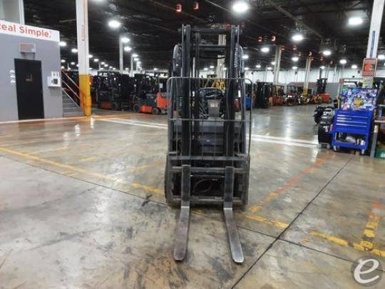 2019 LP Gas Toyota 8FGU18 Pneumatic Tire 4 Wheel Sit Down