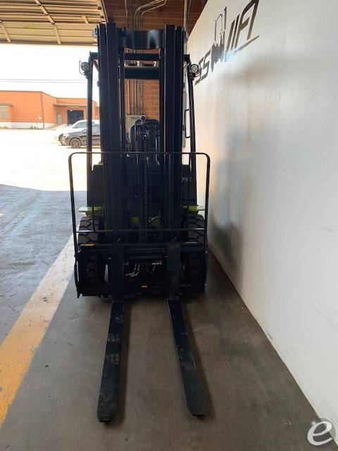 2022 LP Gas Clark C25L Pneumatic Tire 4 Wheel Sit Down