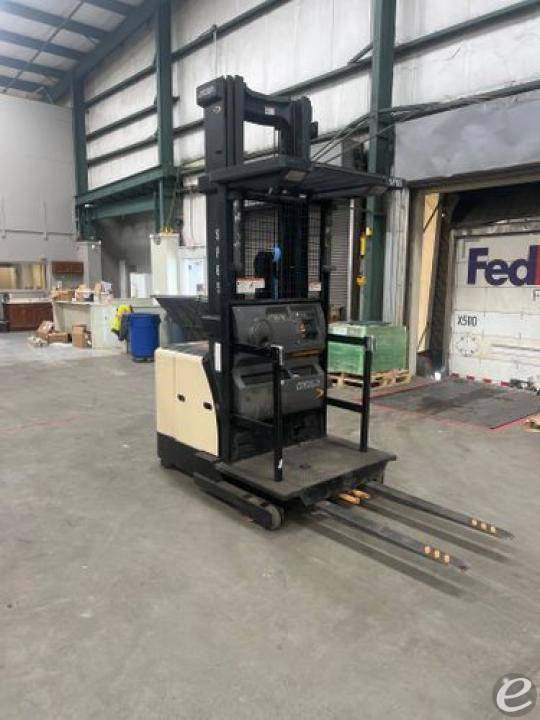 2014 Electric Crown SP3520-30 Electric Order Picker