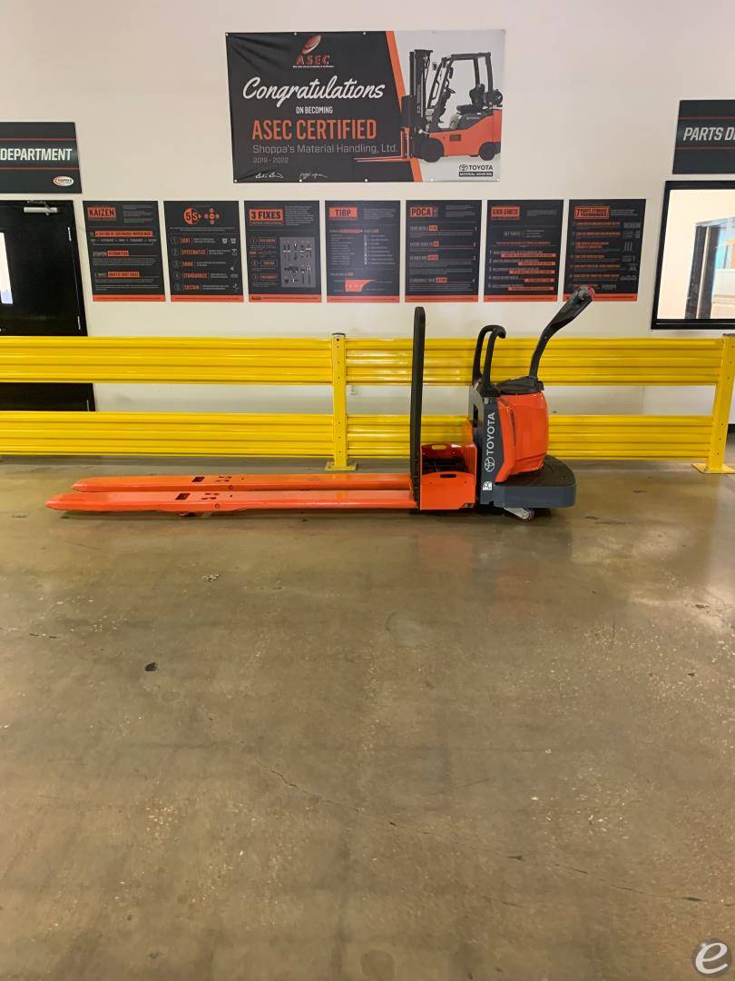 2008 Electric Toyota 8HBE40 Electric Walkie/Rider Pallet Jack