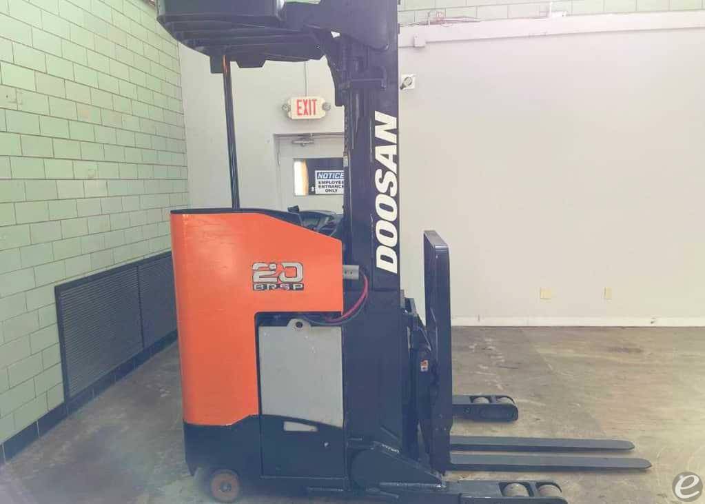 2015 Electric Doosan BR20SP-7 Electric Narrow Aisle Single Reach