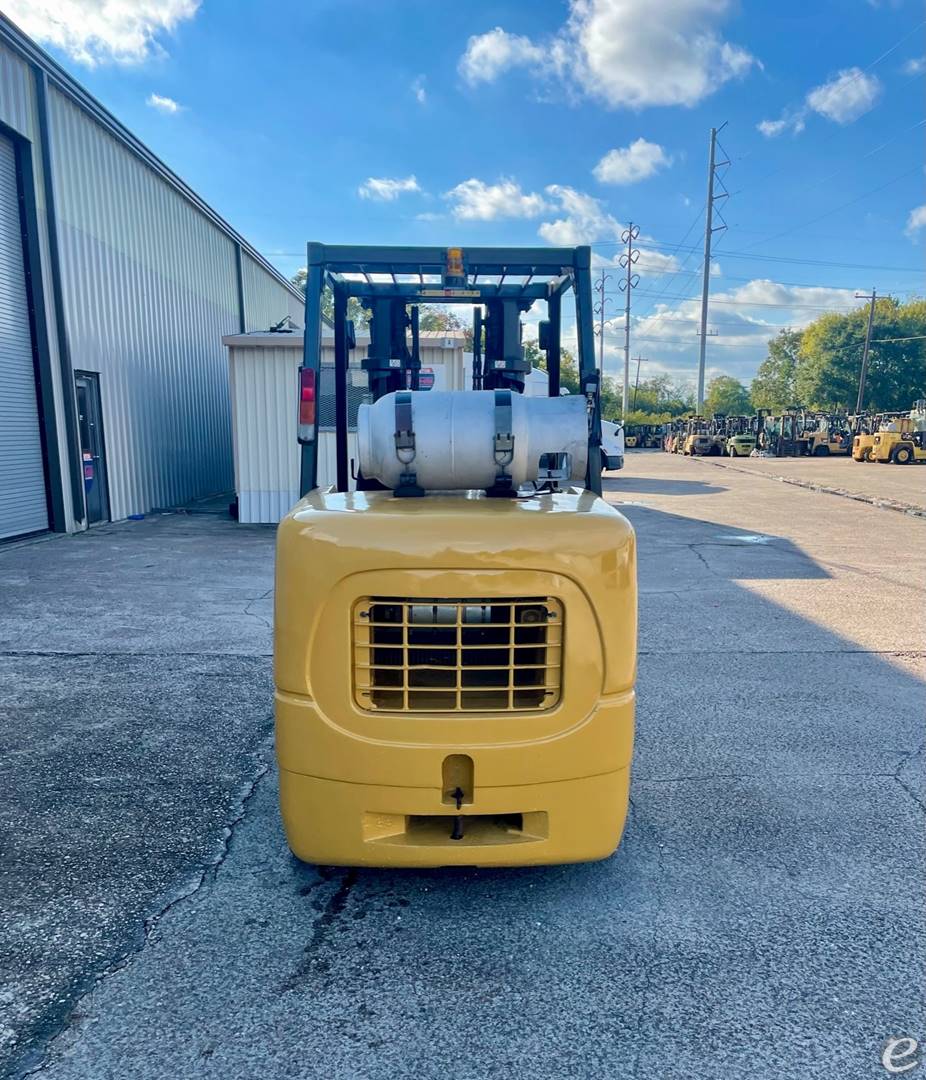 1999 LP Gas Cat GC55K Cushion Tire 4 Wheel Sit Down (Indoor Warehouse)