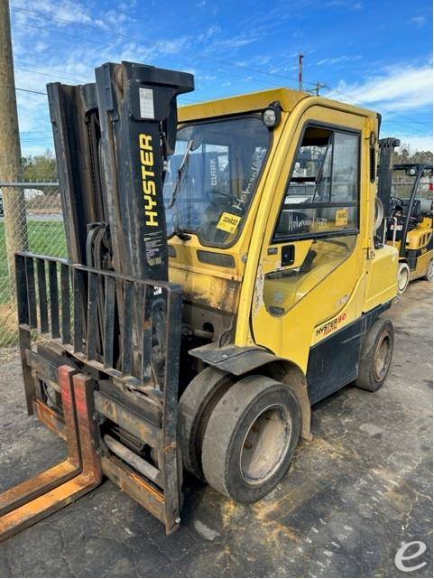 2010 LP Gas Hyster H80FT Pneumatic Tire 4 Wheel Sit Down