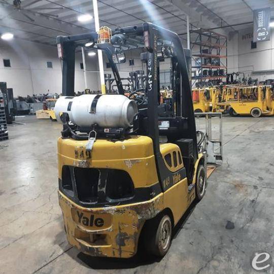 2020 LP Gas Yale Sit Down Rider GLC050 - 123Forklift