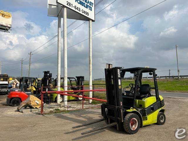 2010 Diesel Clark C25D Pneumatic Tire 4 Wheel Sit Down