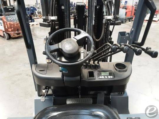 2017 Electric Toyota 8FBCHU25 Cushion Tire 4 Wheel Sit Down (Indoor ...