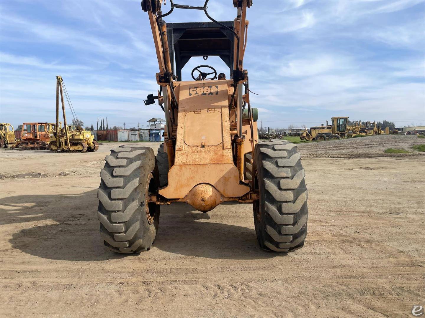 Case W24 Earth Moving and Construction