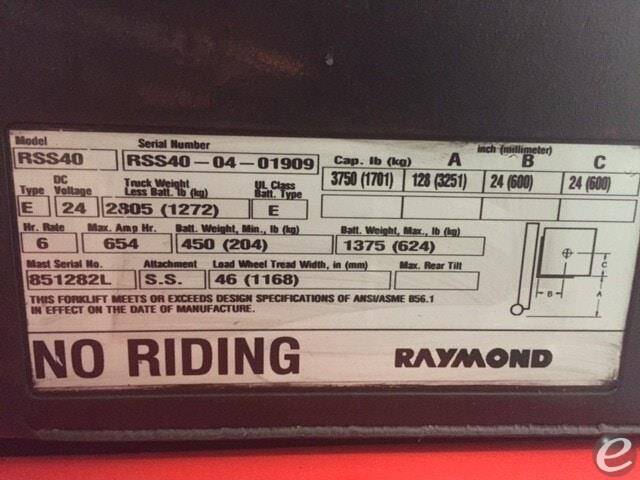 2004 Electric Raymond RSS40 Electric Walkie Straddle Stacker